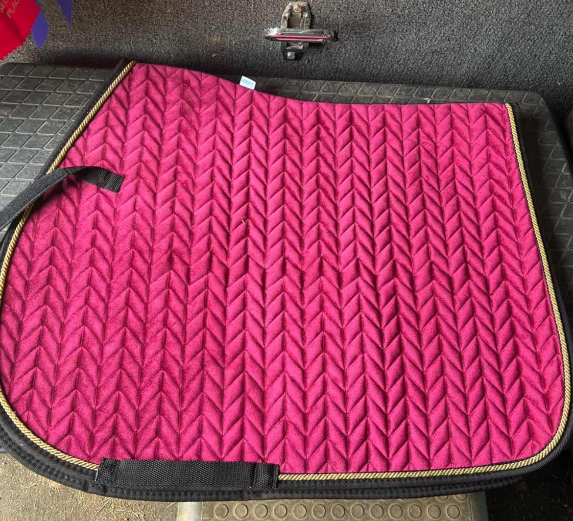 Ovation Velvet AP pad – KB Tack Sales & Consignment LLC